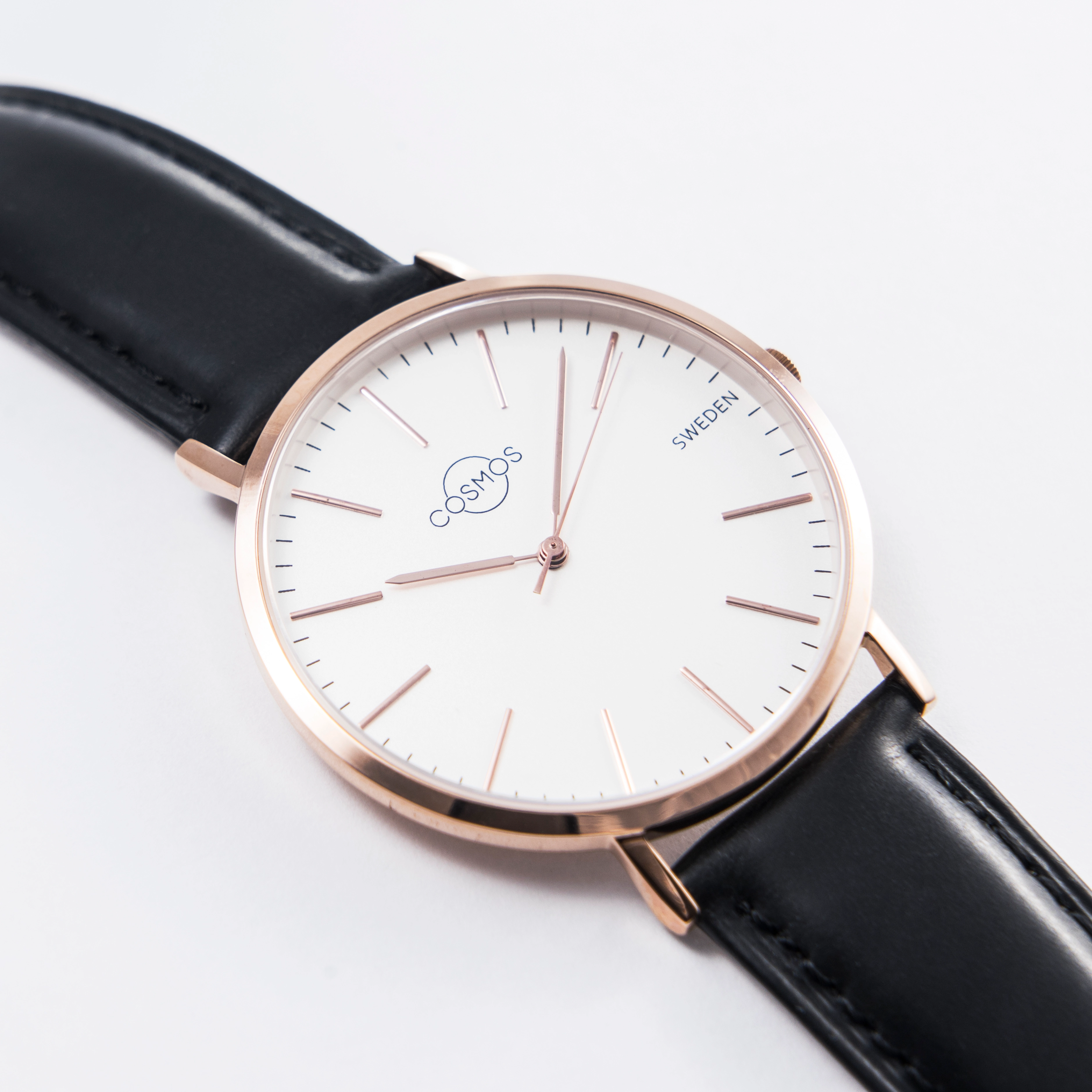 Cosmos Watches: Explore Our Space-Themed Timepieces | Your Universe on ...